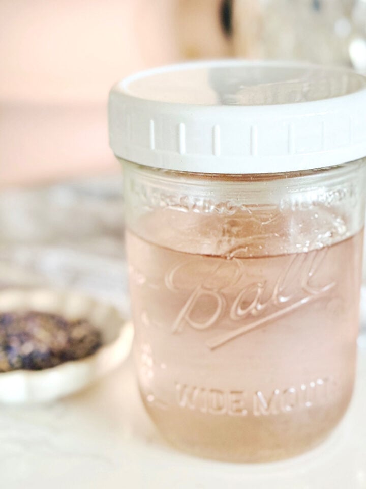 Homemade Lavender Extract Recipe - The VGN Way